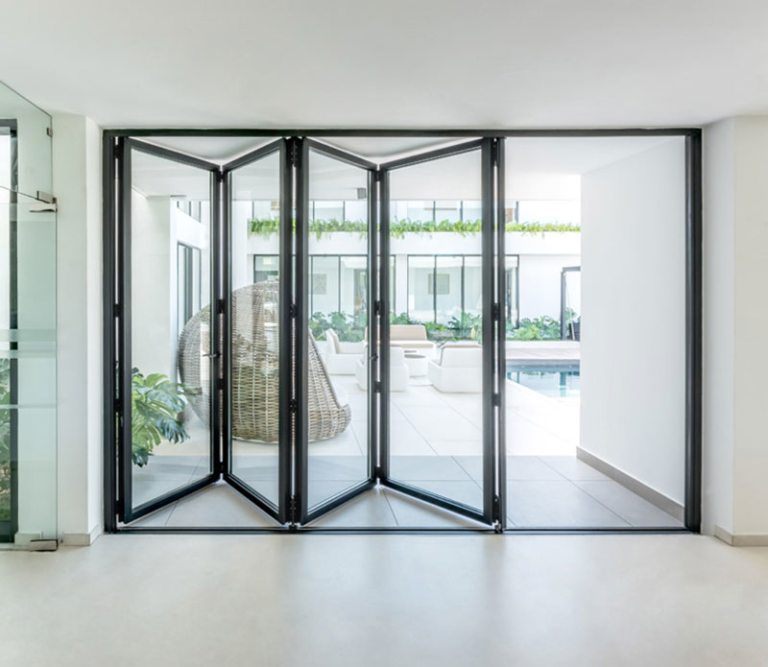 Cortizo Doors - Huke
